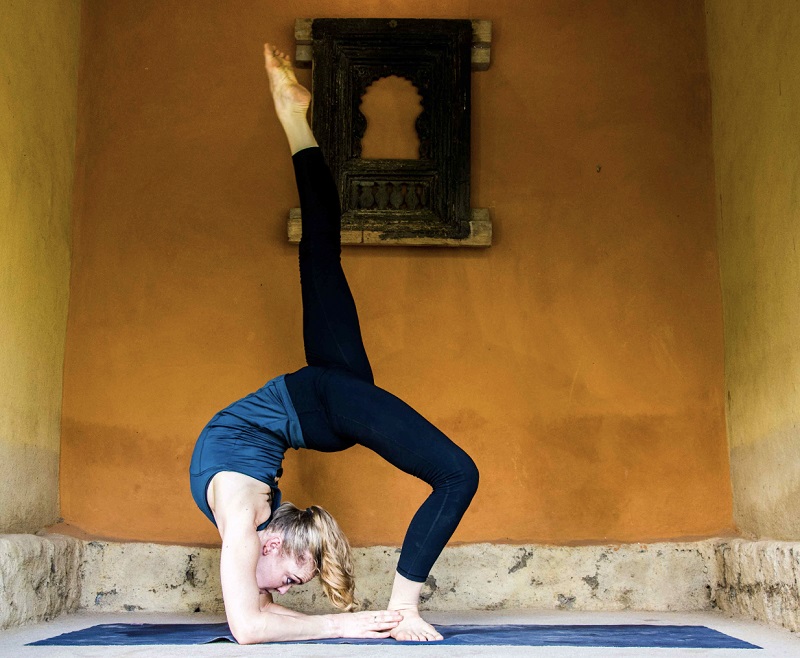 Ashtanga Yoga - Ulpotha Yoga & Ayurveda Retreat